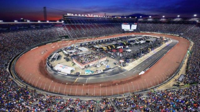 NASCAR DFS: Food City Dirt Race Track Breakdown